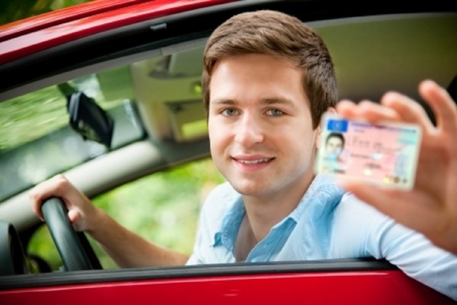 Reward Your Teen Driver for Safe Driving Habits | Training Wheels ...